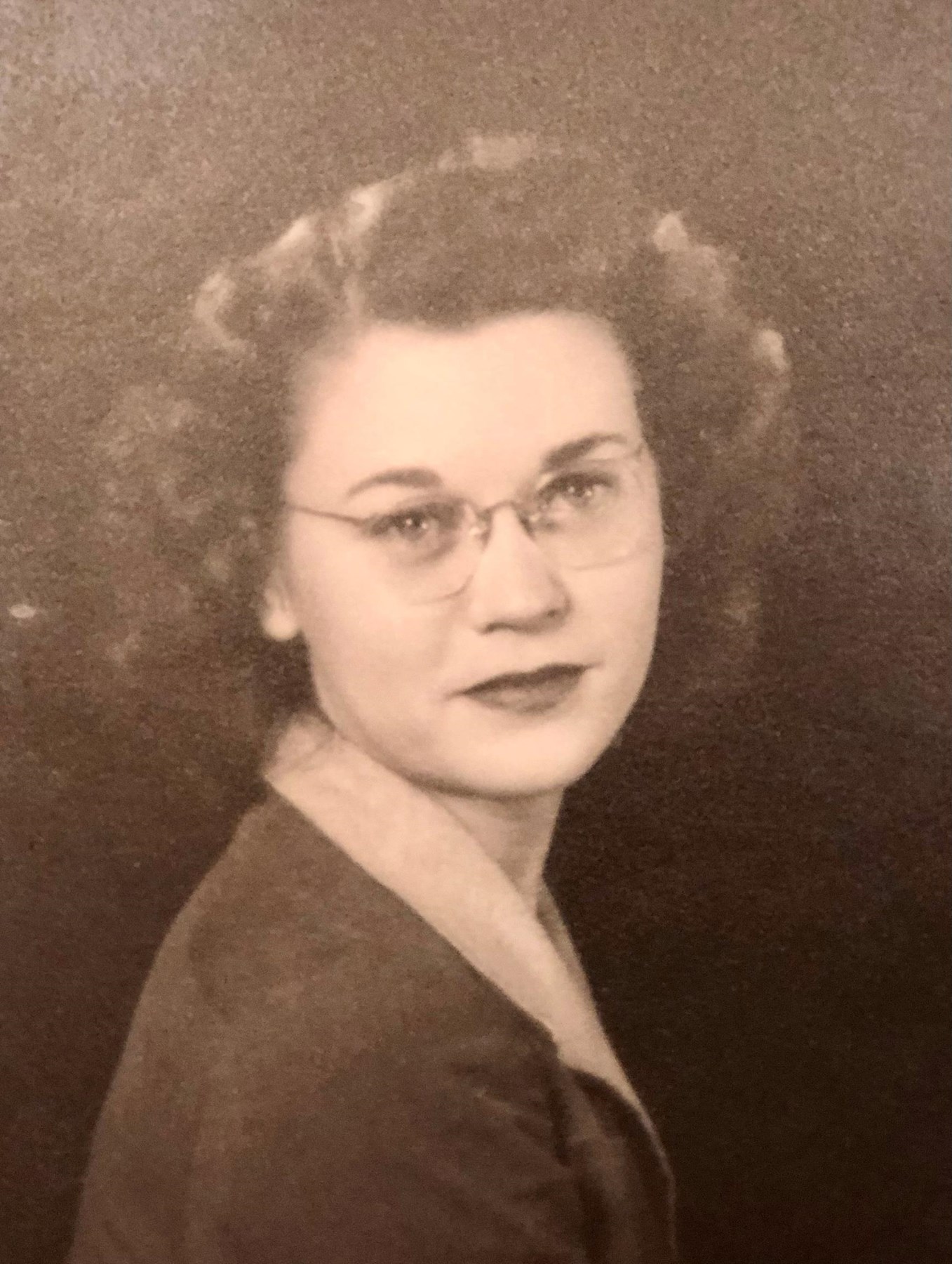 Joan Rogan's Instagram, Twitter & Facebook on IDCrawl