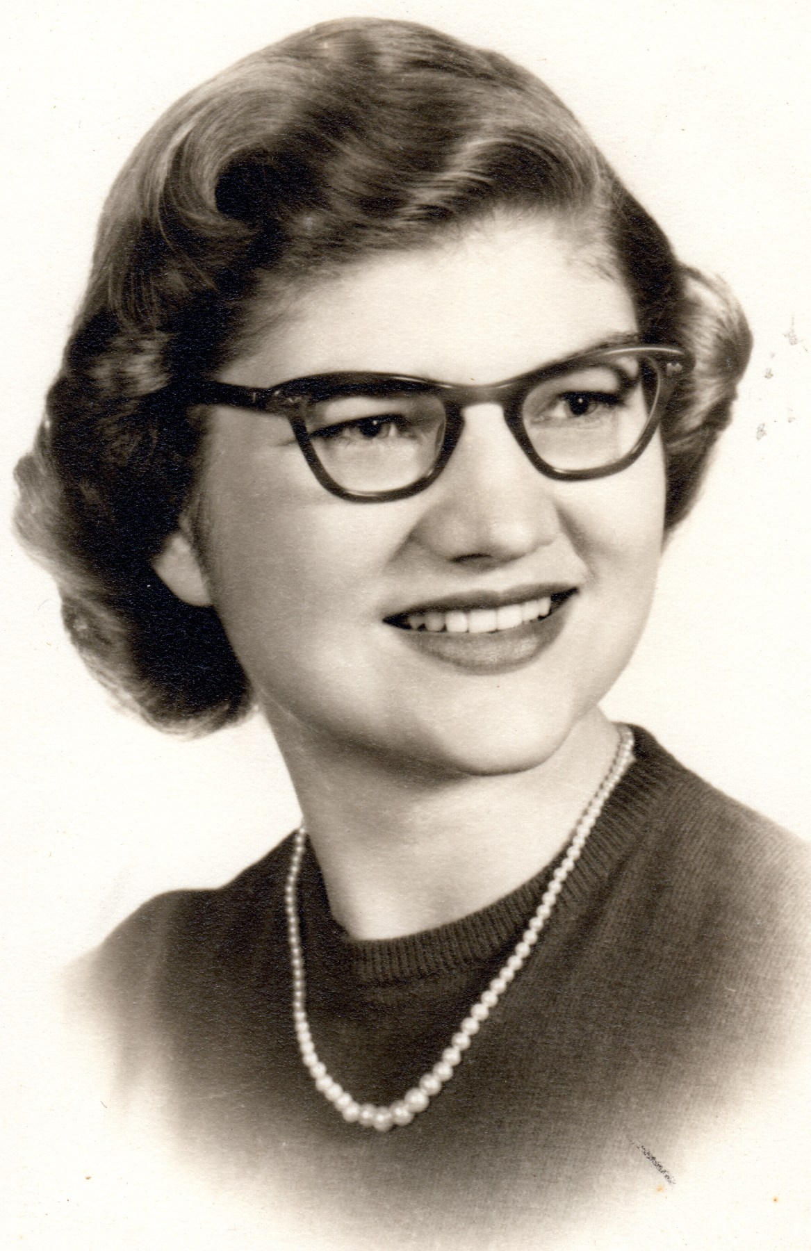 Emily Mickle's Instagram, Twitter & Facebook on IDCrawl