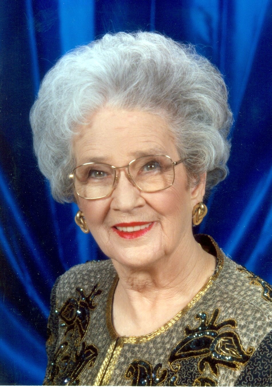 Polly Johnson's Instagram, Twitter & Facebook on IDCrawl