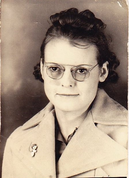 Chelle Smith's Instagram, Twitter & Facebook on IDCrawl