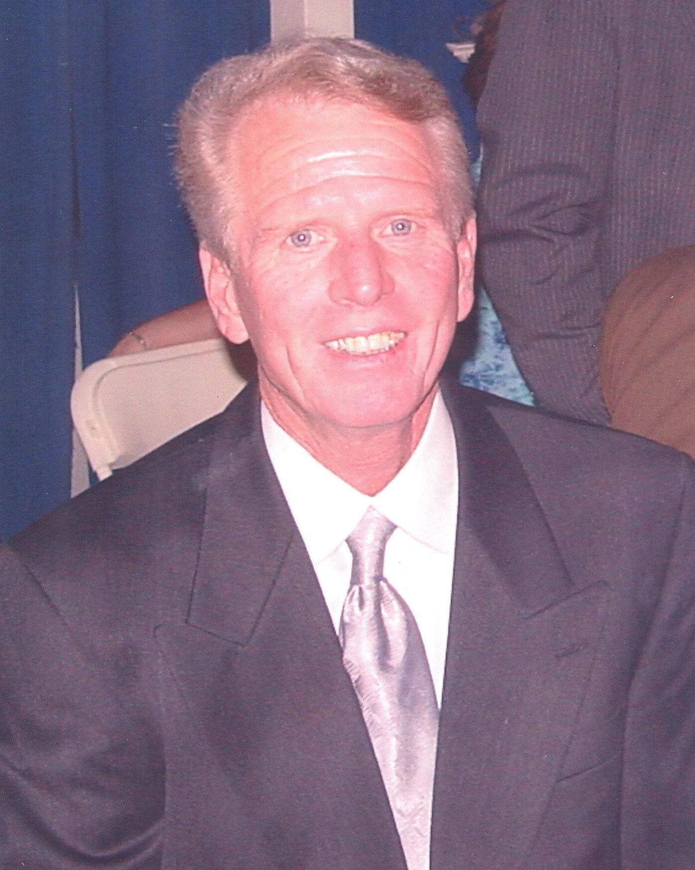 Lloyd Joseph Robertson Sr. Obituary - Metairie, LA