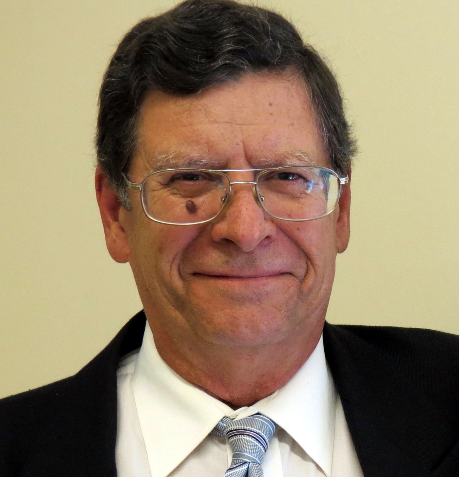 Robert Hickey's Instagram, Twitter & Facebook on IDCrawl