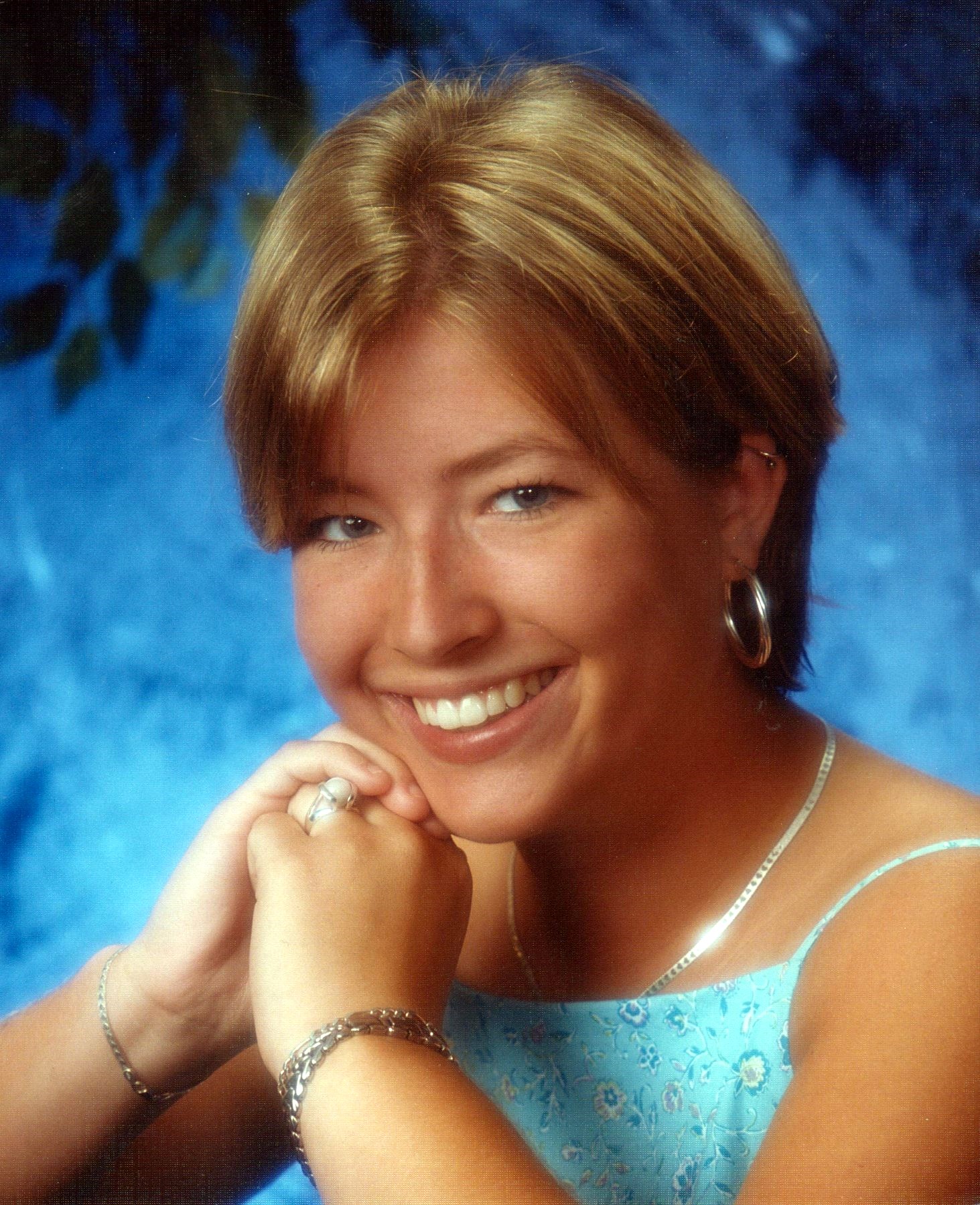 Alicia Paige's Instagram, Twitter & Facebook on IDCrawl