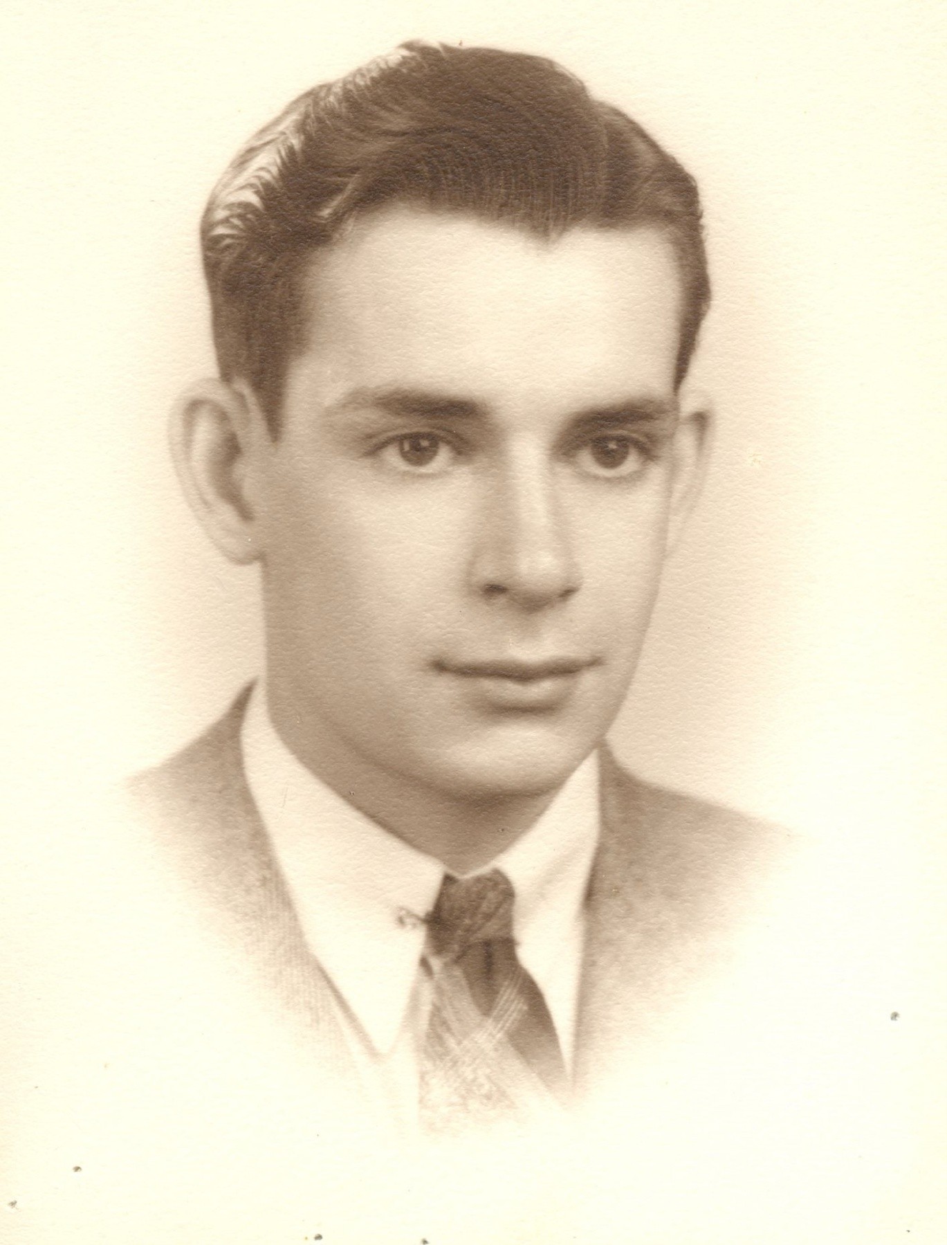 Scott Ange's Instagram, Twitter & Facebook on IDCrawl