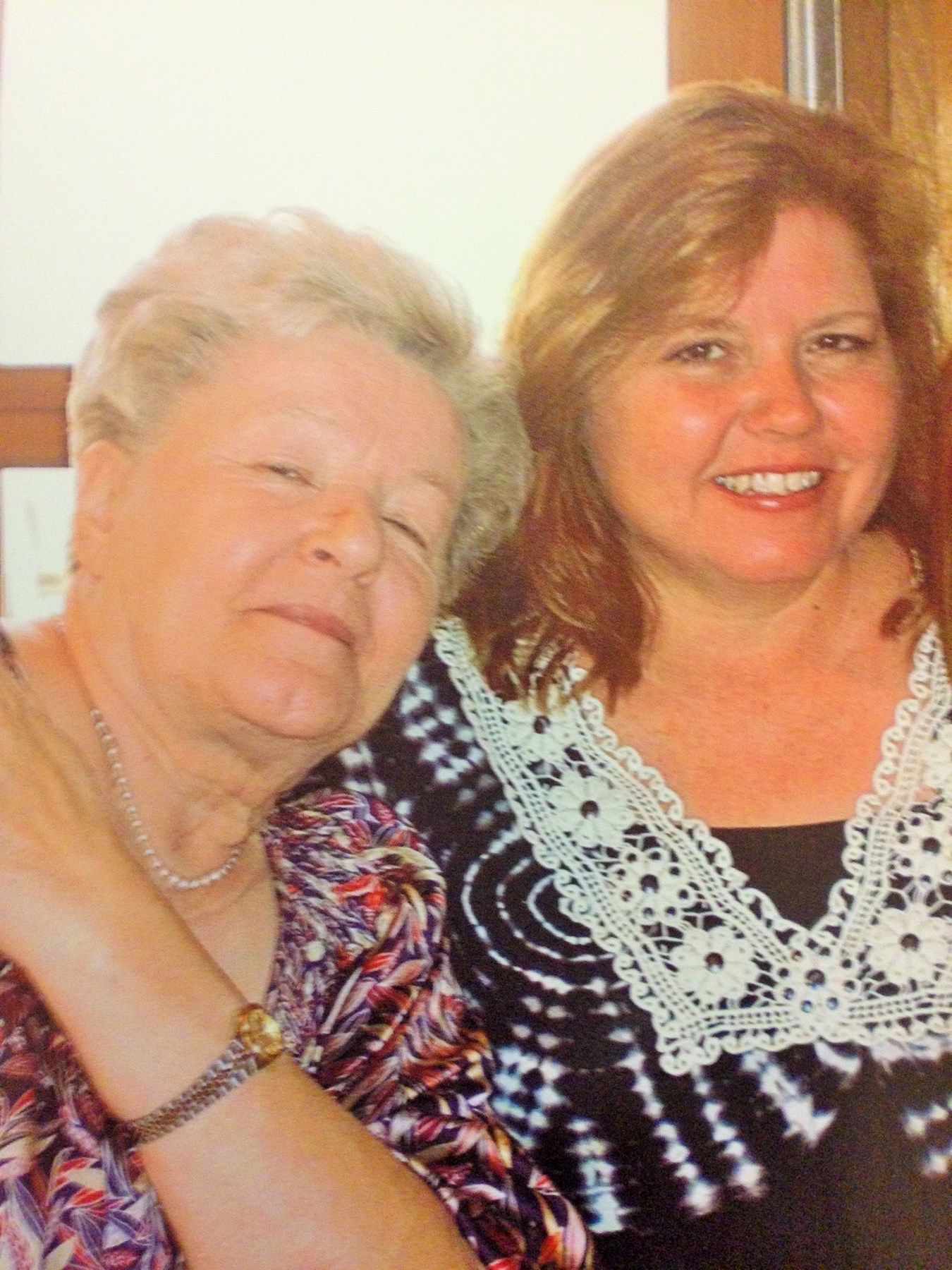 Melanie Murdoch's Instagram, Twitter & Facebook on IDCrawl