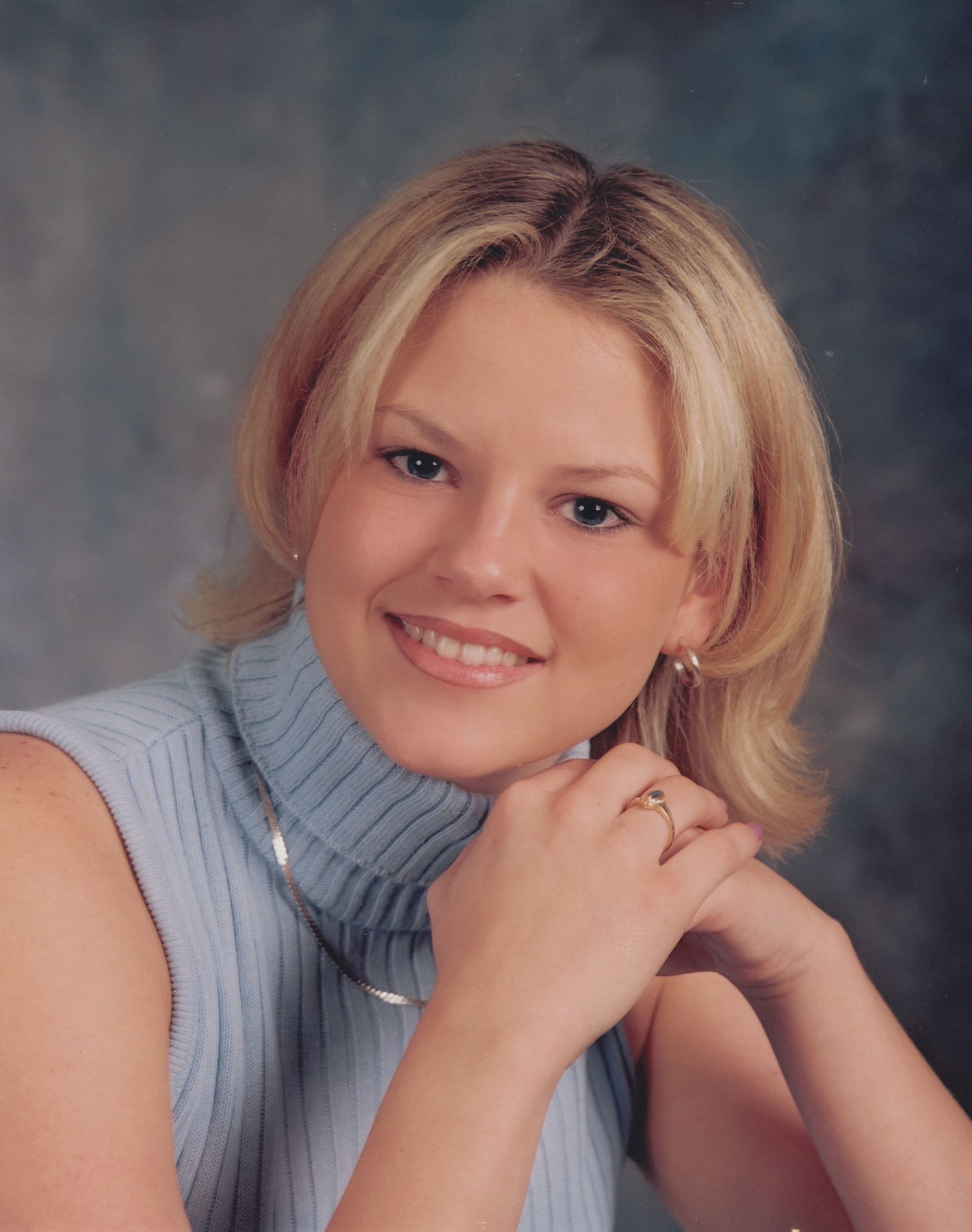 Sheena Jones's Instagram, Twitter & Facebook on IDCrawl