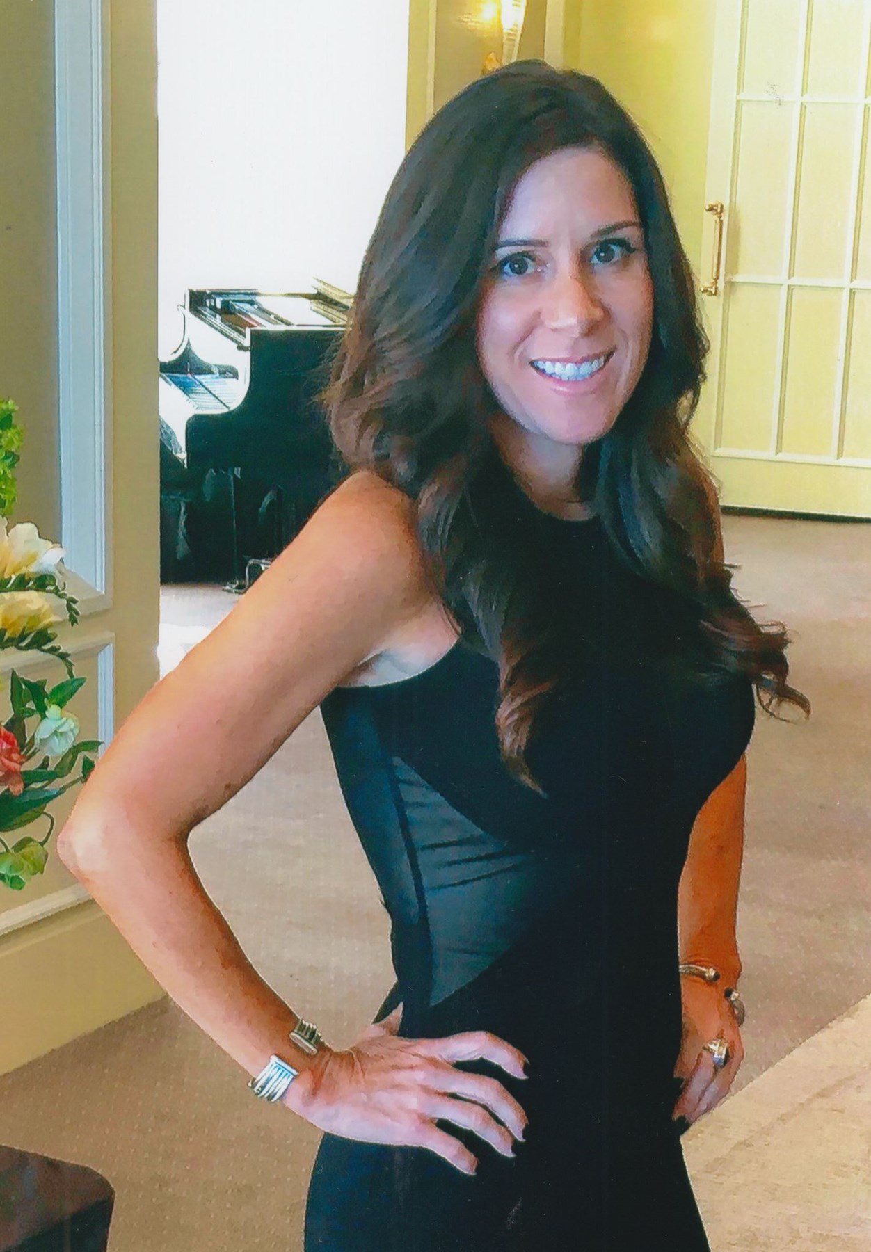 Dawn M. McNeil-Stocker Obituary - Corona Del Mar, CA