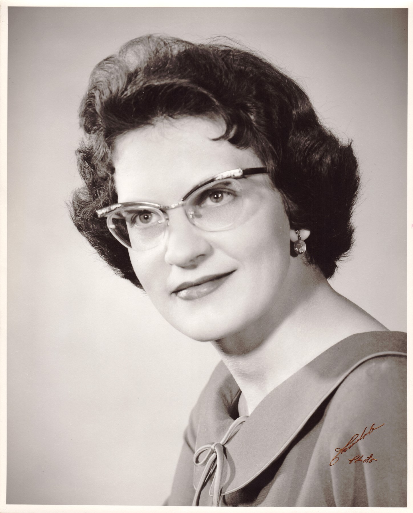 Doris MacRae Obituary - Calgary, AB