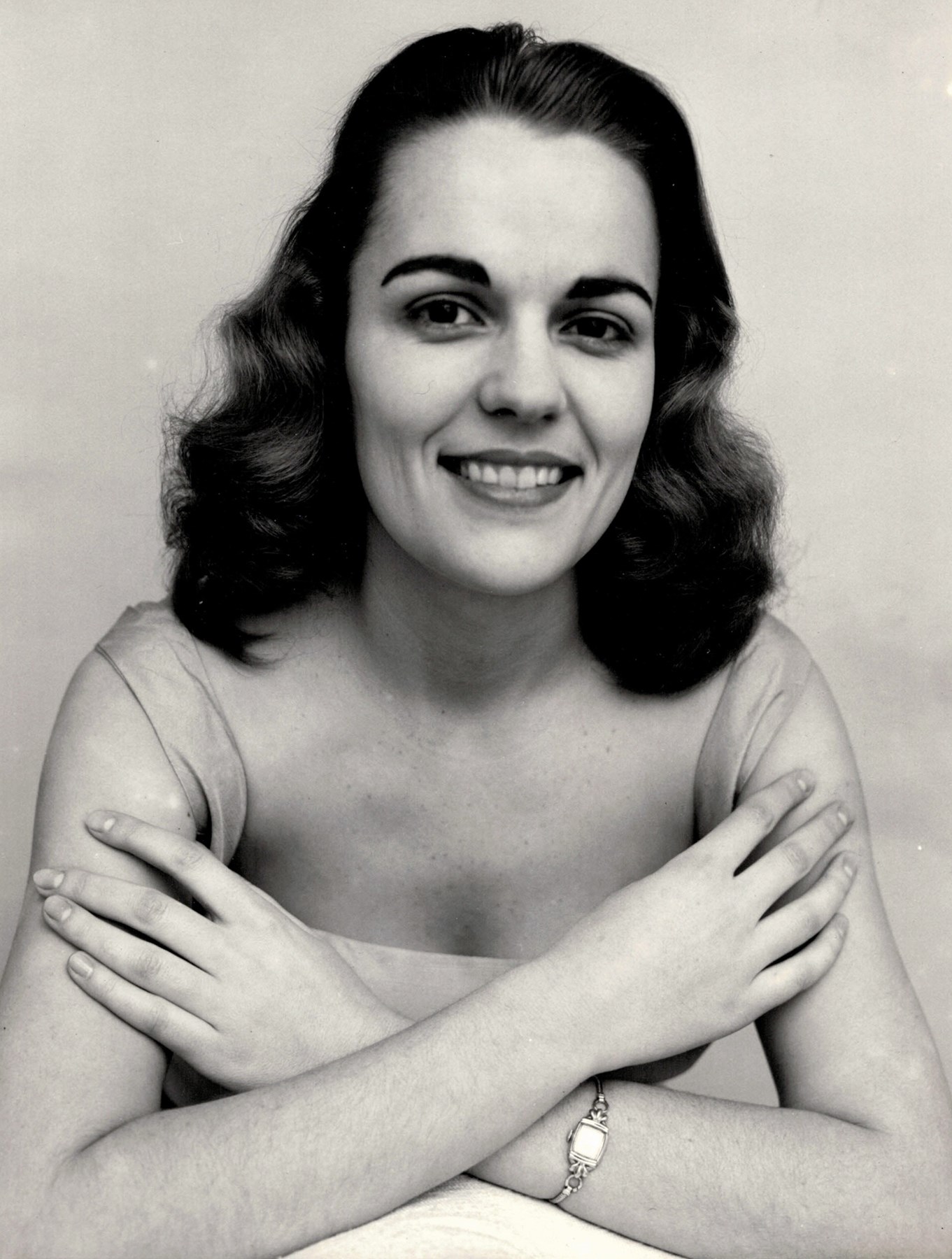 Sara Hubbard Zervos Obituary - Brentwood, MD