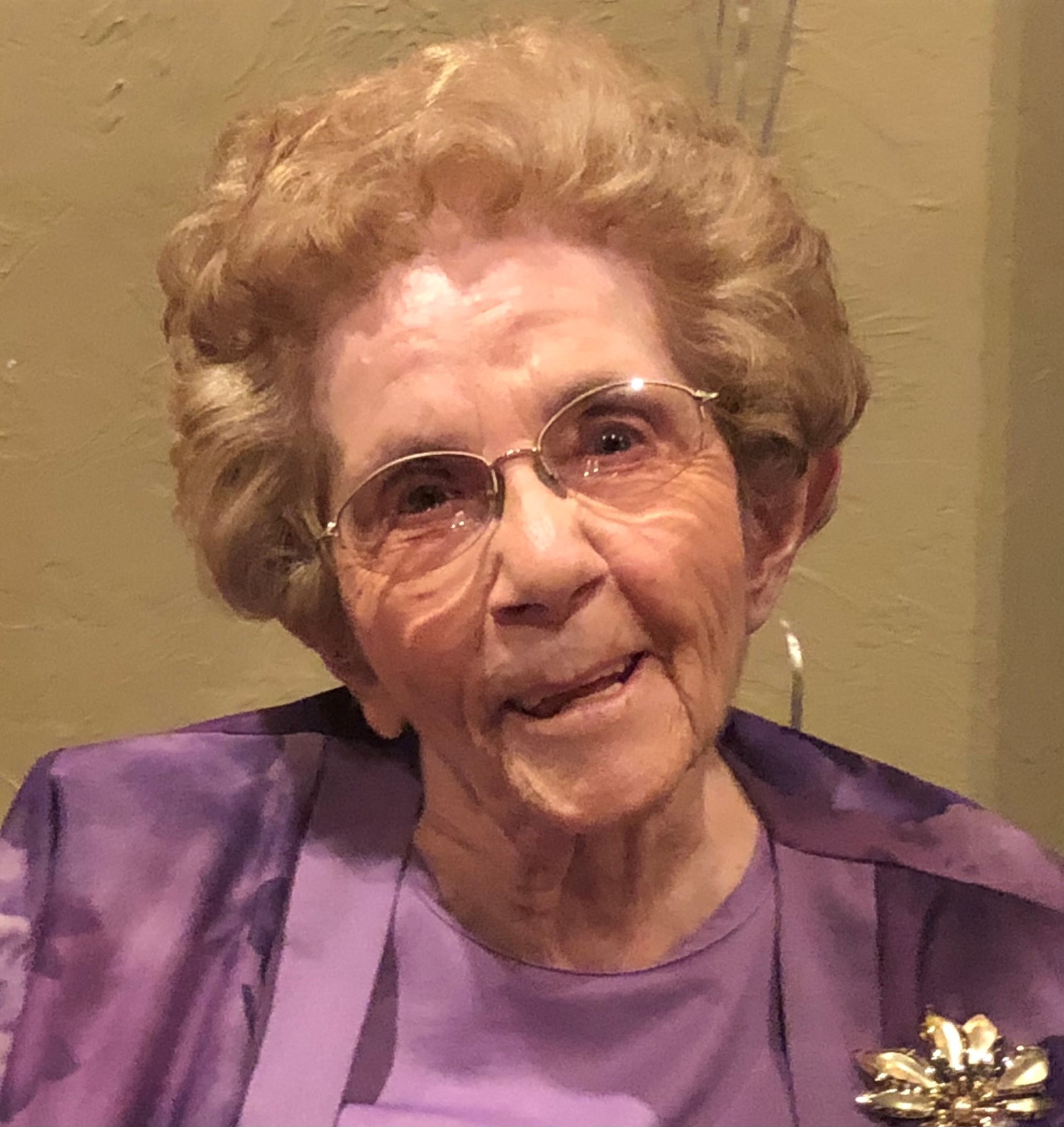 Bonnie Smith's Instagram, Twitter & Facebook on IDCrawl