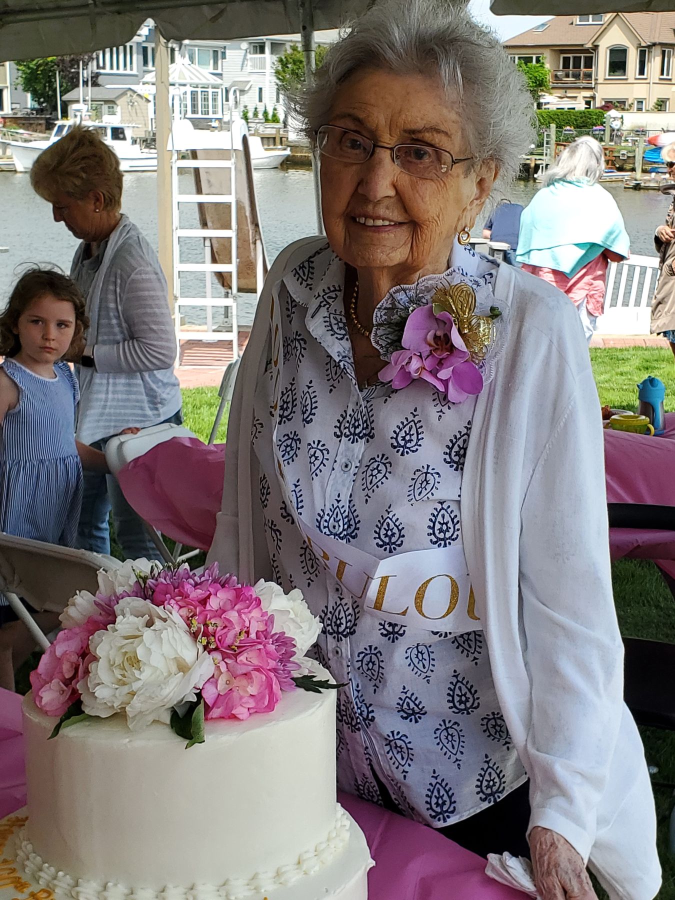 Elizabeth Engle avis de décès - Hicksville, NY