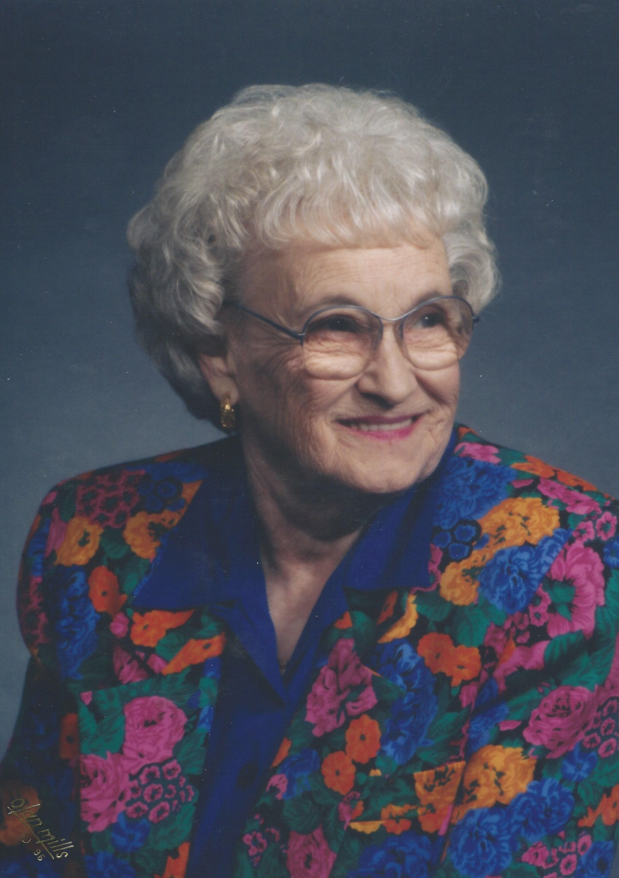 Helen Reeves's Instagram, Twitter & Facebook on IDCrawl