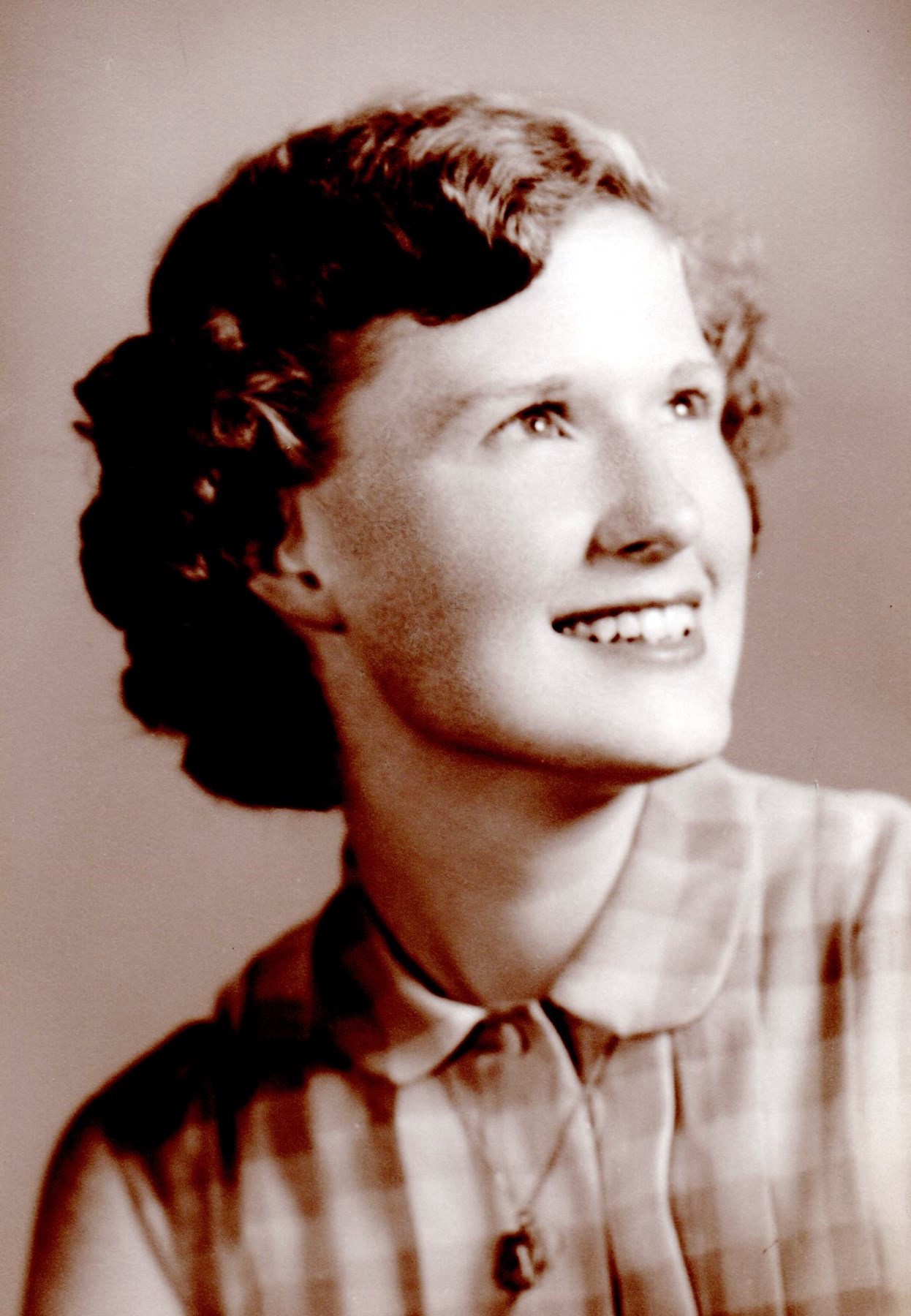 Anne Mathis's Instagram, Twitter & Facebook on IDCrawl