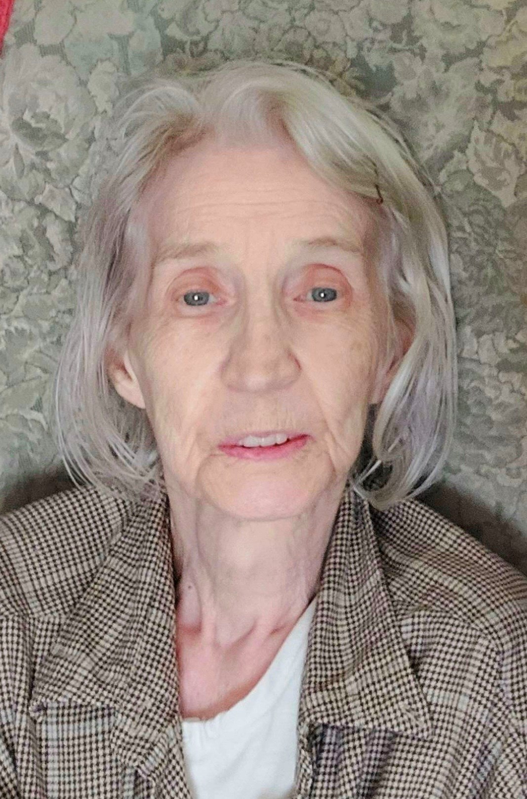 Violet Jones Obituary - Southport, NC