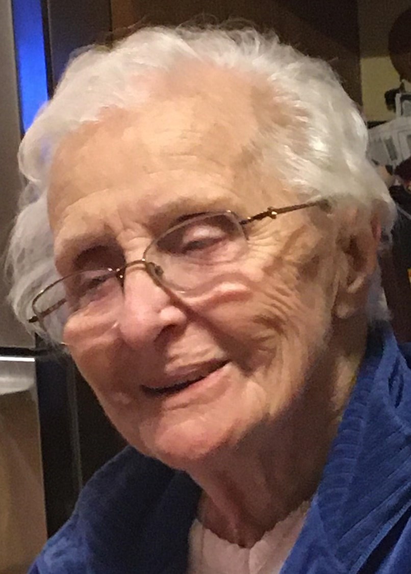Elizabeth Halasz Obituary - Chesterland, OH