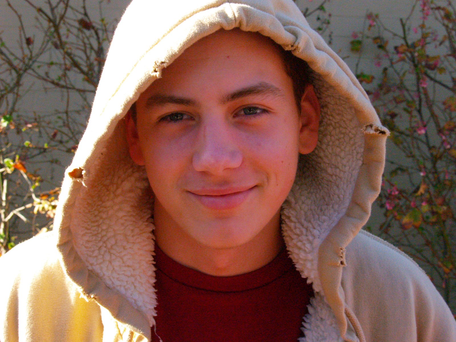 Elliot Collins's Instagram, Twitter & Facebook on IDCrawl