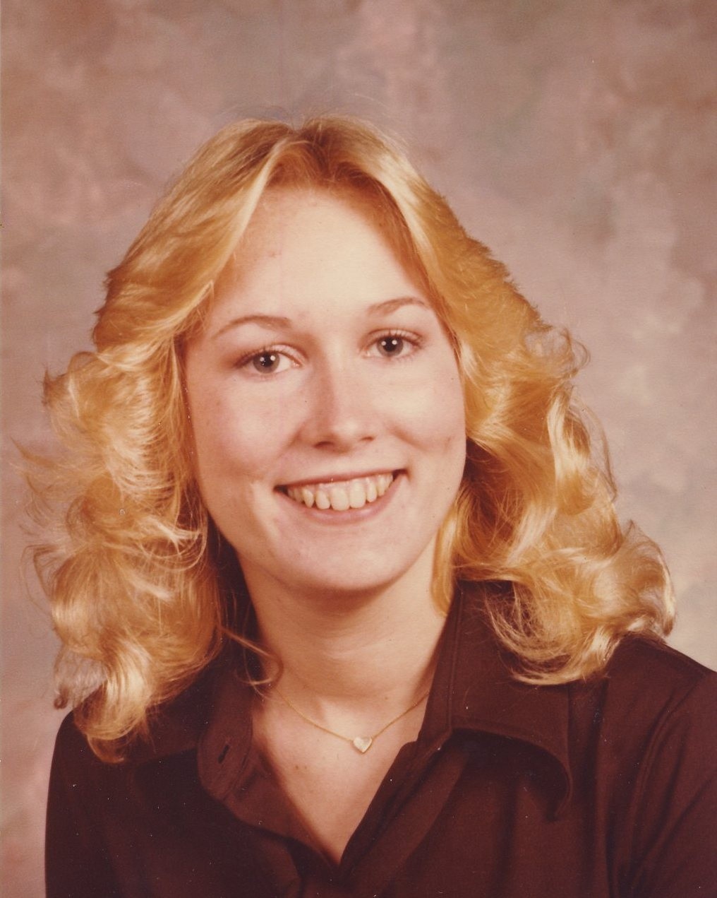 Debbie Mccurry's Instagram, Twitter & Facebook on IDCrawl