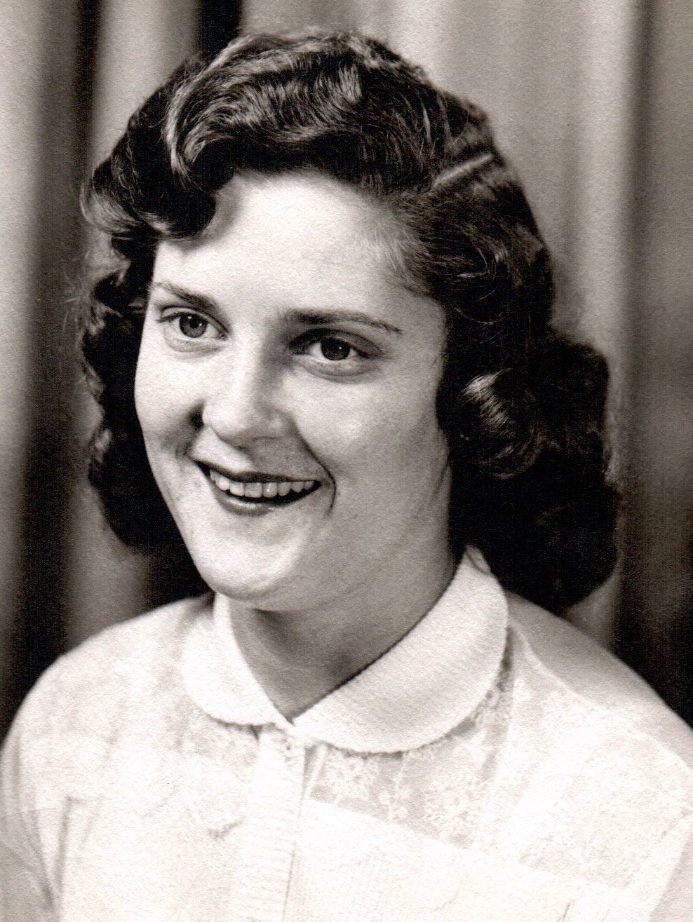 June Henson's Instagram, Twitter & Facebook on IDCrawl