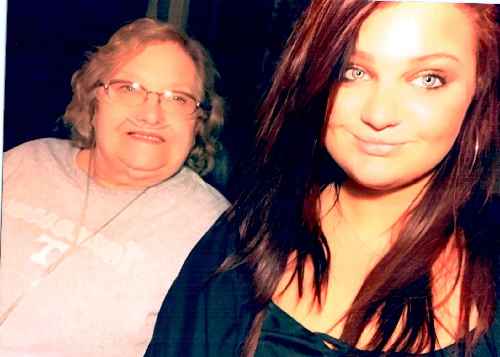 Sharon Holt's Instagram, Twitter & Facebook on IDCrawl