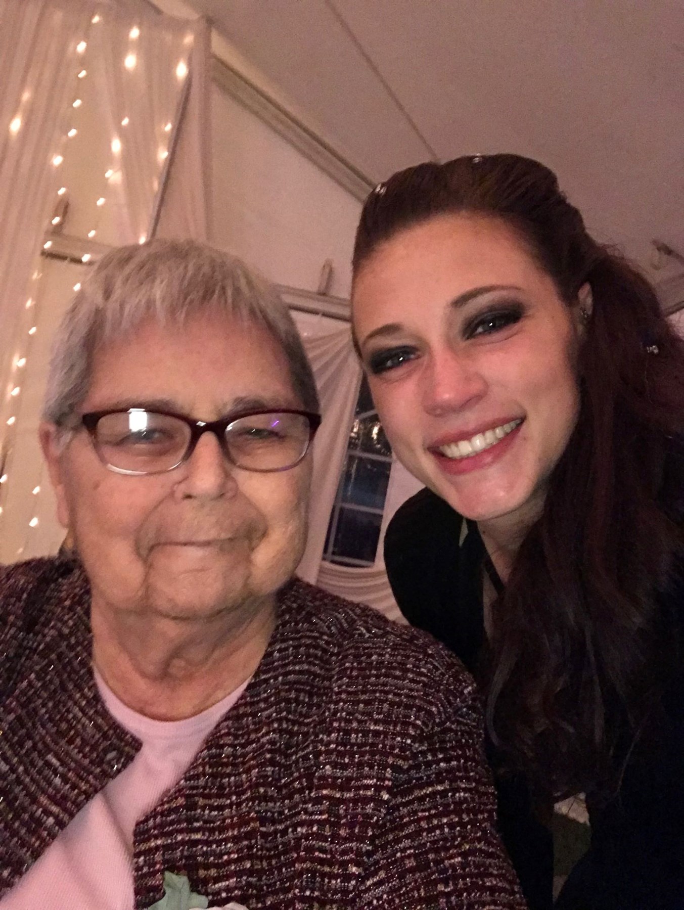 Carol Block's Instagram, Twitter & Facebook on IDCrawl