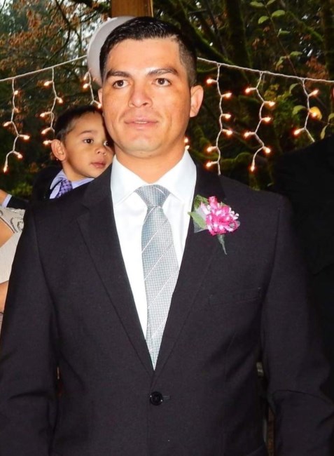 Efrain Robles Perez Obituary - Seattle, WA