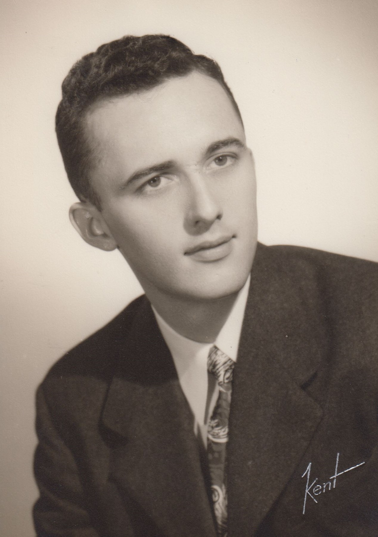 Ted Hooker's Instagram, Twitter & Facebook on IDCrawl