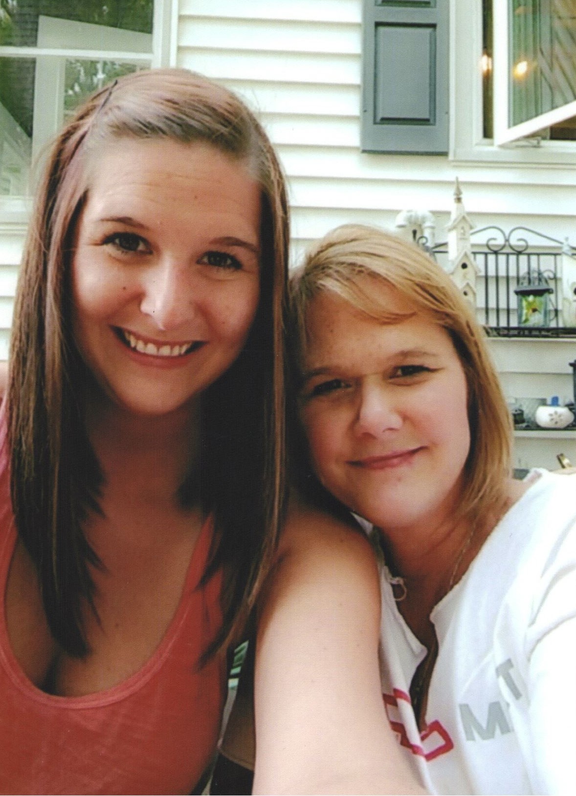 Jennie Brewer's Instagram, Twitter & Facebook on IDCrawl