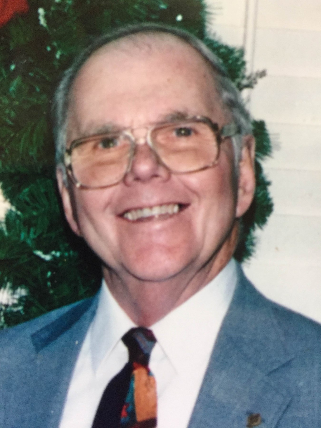 Richard E. Henneman Obituary - Davenport, IA