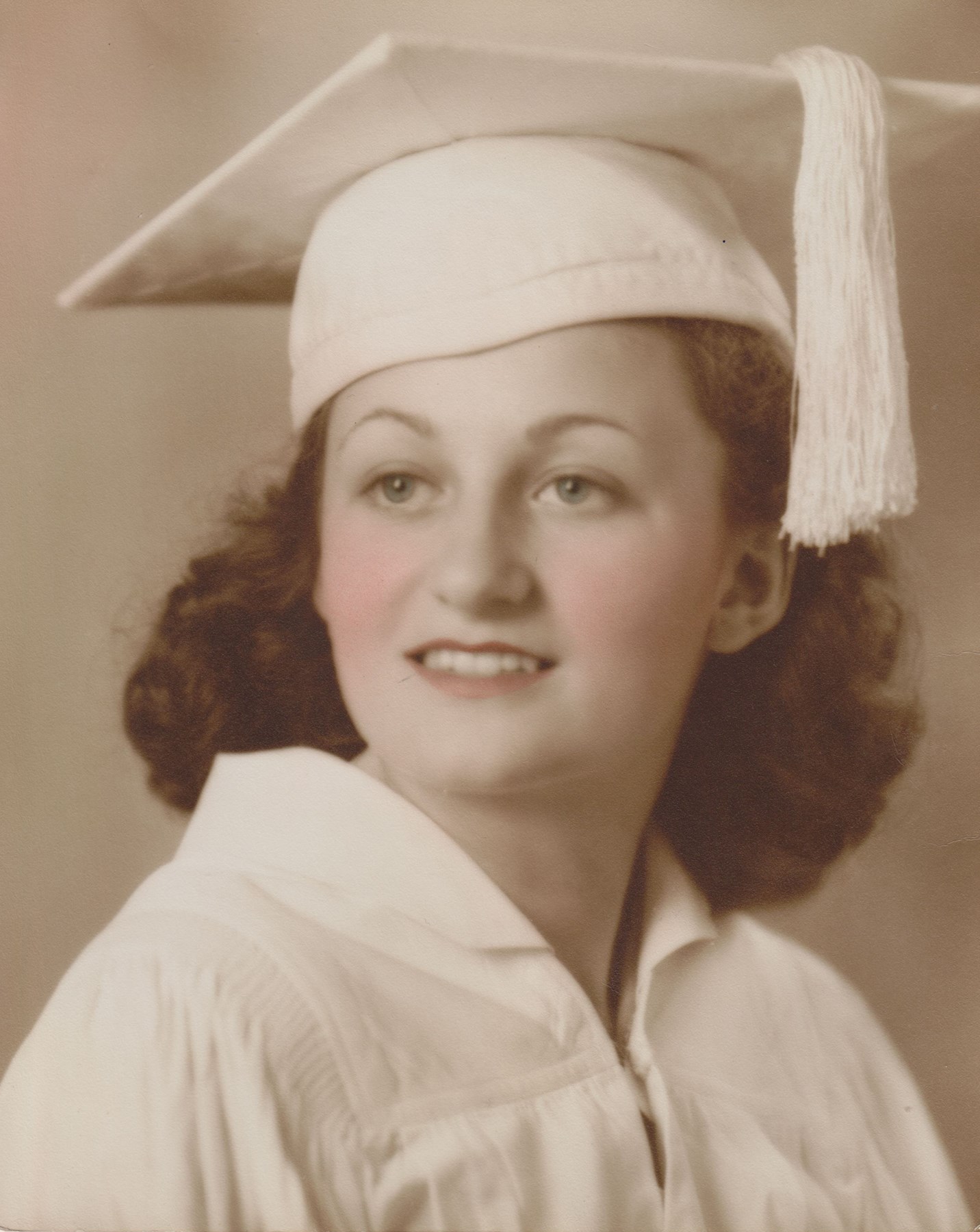 Laura Cavallo's Instagram, Twitter & Facebook on IDCrawl