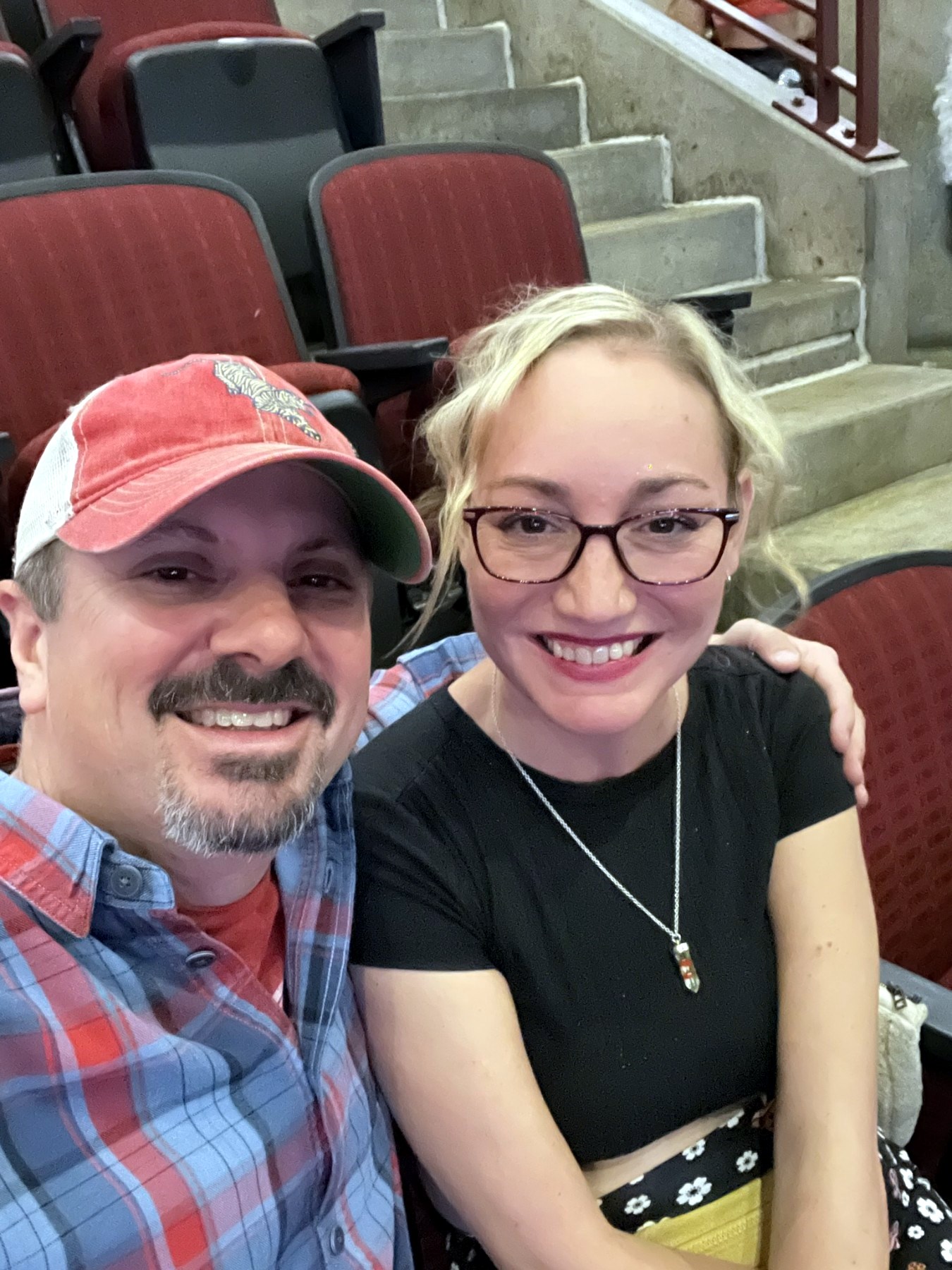 Beth Webster's Instagram, Twitter & Facebook on IDCrawl