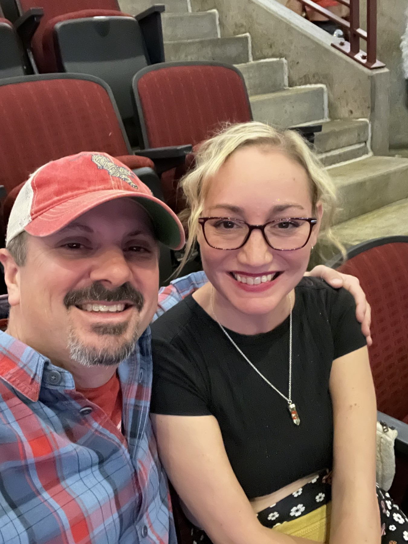 Beth Webster's Instagram, Twitter & Facebook on IDCrawl