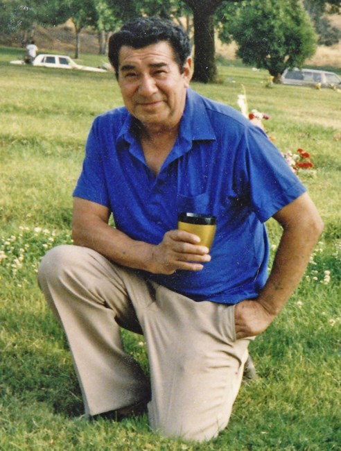 Raymond "Mundo" Navarro Obituary - Riverside, CA