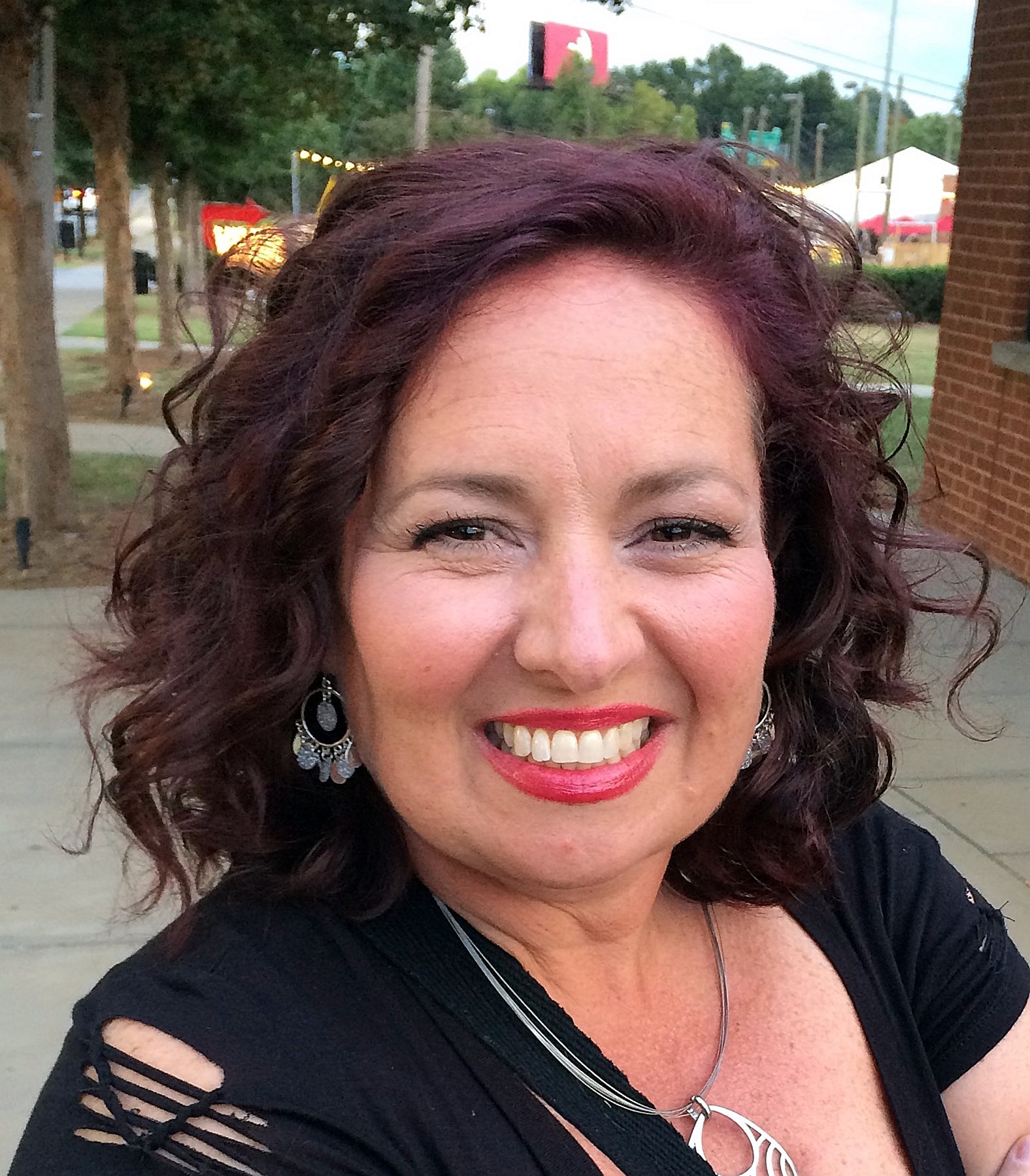 Sonya Rogers's Instagram, Twitter & Facebook on IDCrawl