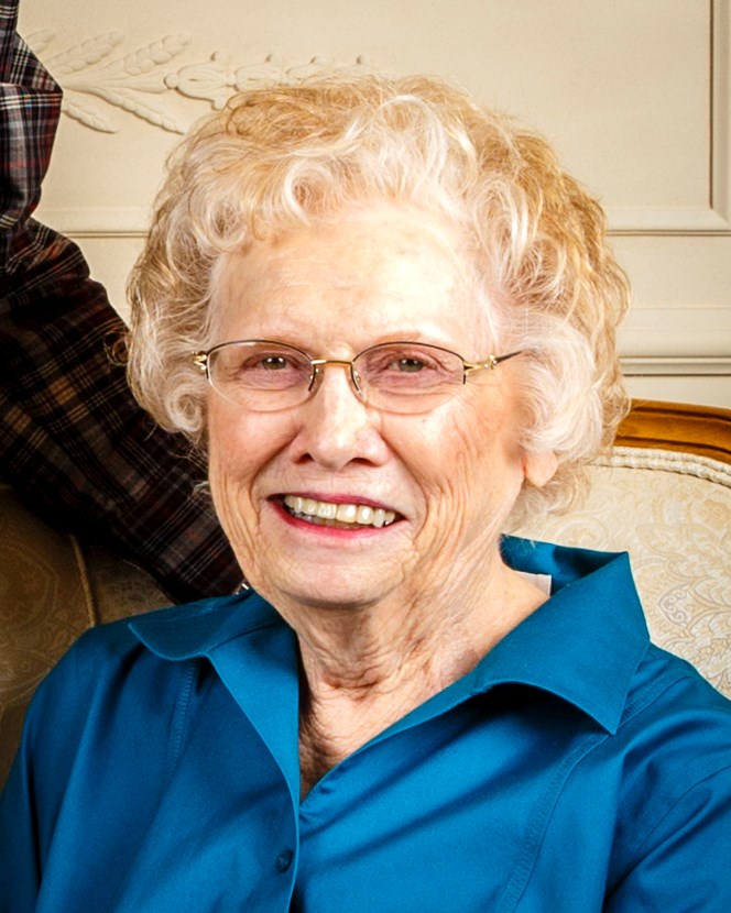 Julie Shultz's Instagram, Twitter & Facebook on IDCrawl