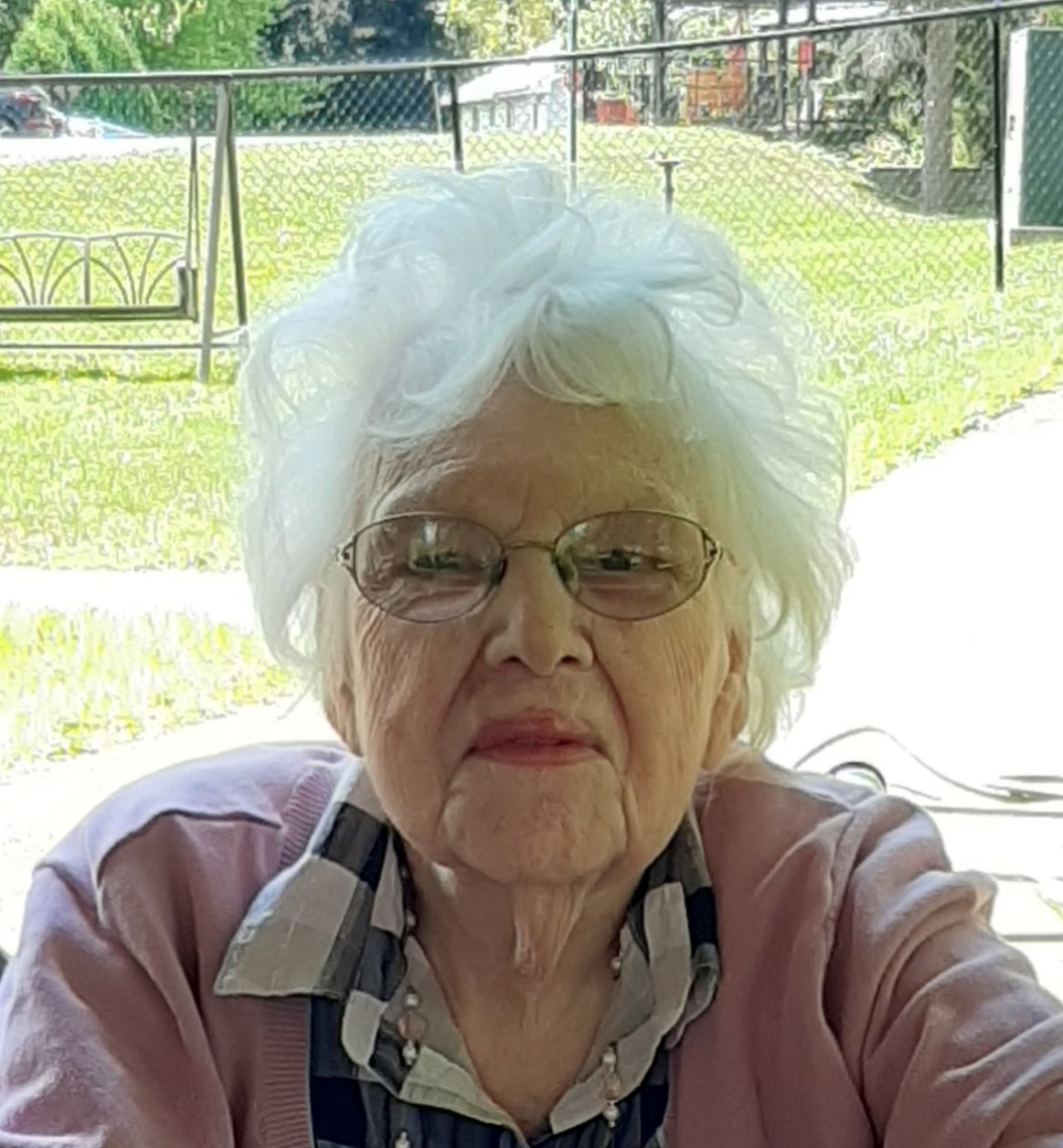 Lucille Levac avis de décès - Cornwall, ON