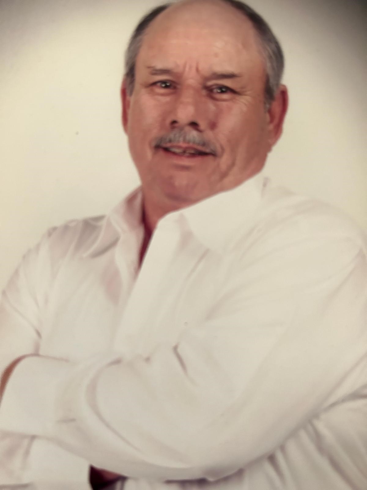 Charlie Mendez Obituario - Dallas, TX