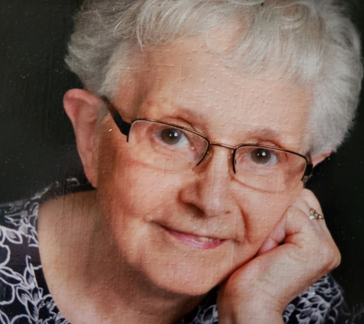 Edith Whitfield Obituary - Peoria, IL