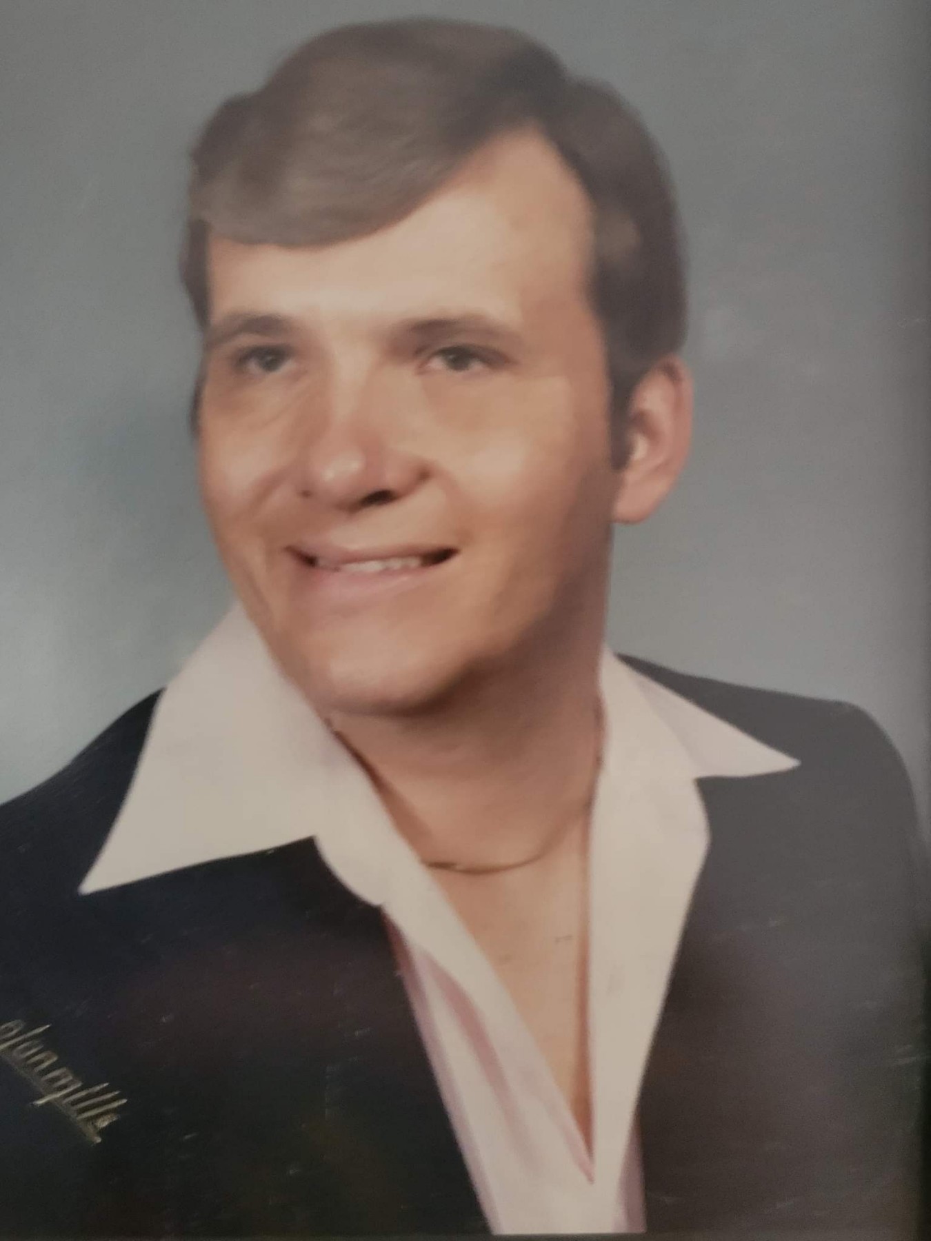 Larry Maxwell's Instagram, Twitter & Facebook on IDCrawl