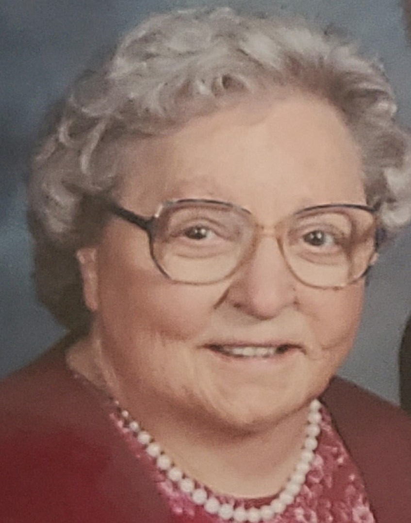 Joyce Snavely Obituary - Lake Odessa, MI