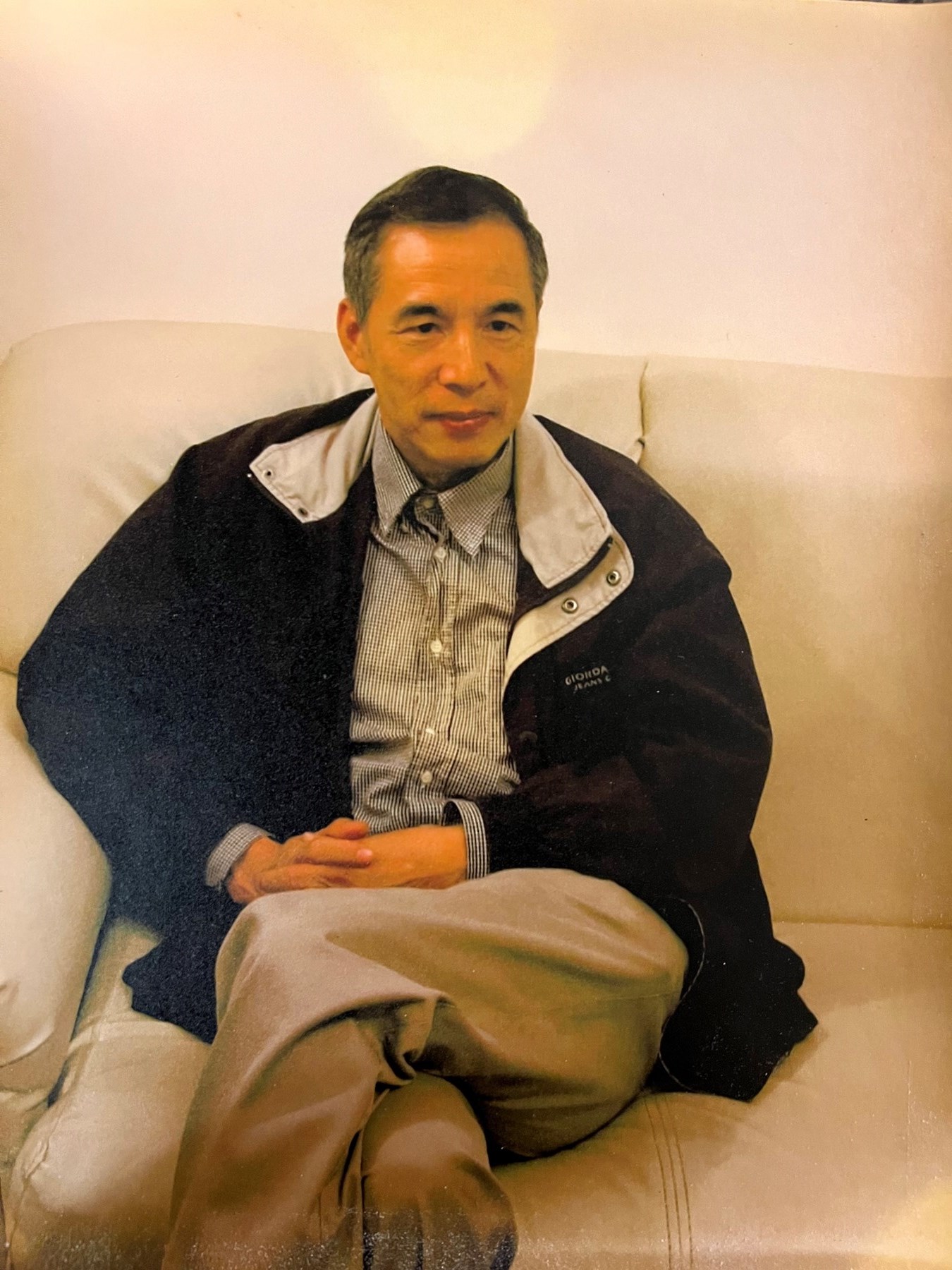 Hu Rong Obituary - Surrey, BC