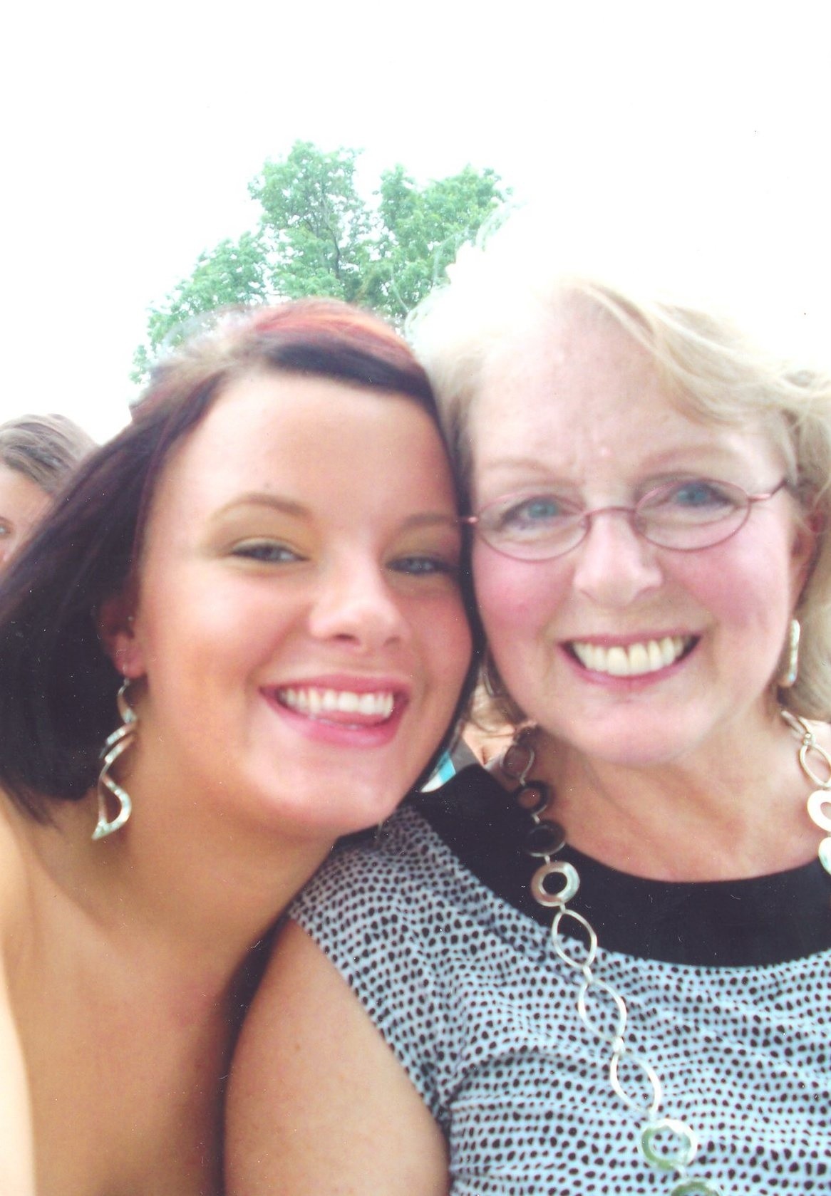 Jeanette Rausch's Instagram, Twitter & Facebook on IDCrawl