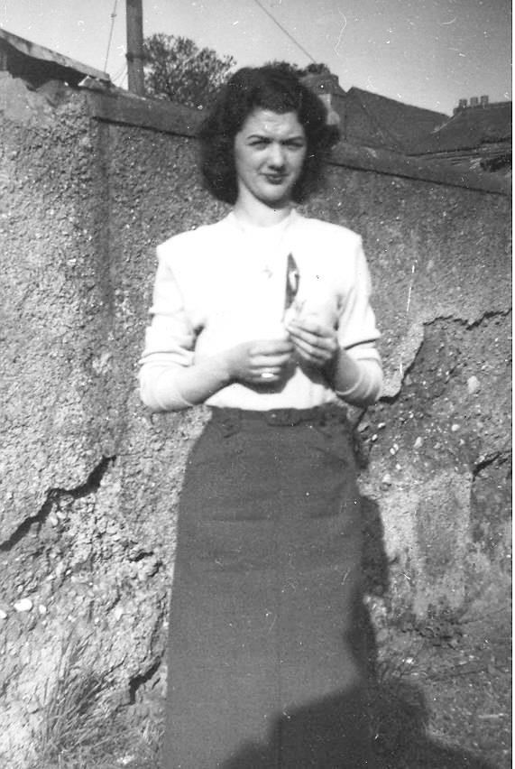 Sheila Teresa Dempsey Obituary - Burbank, CA