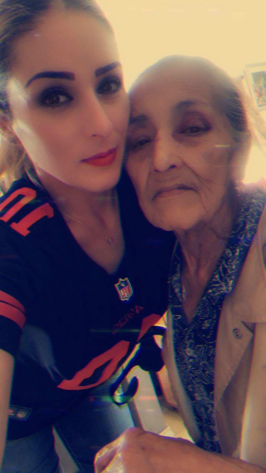 Eudelia Flores's Instagram, Twitter & Facebook on IDCrawl