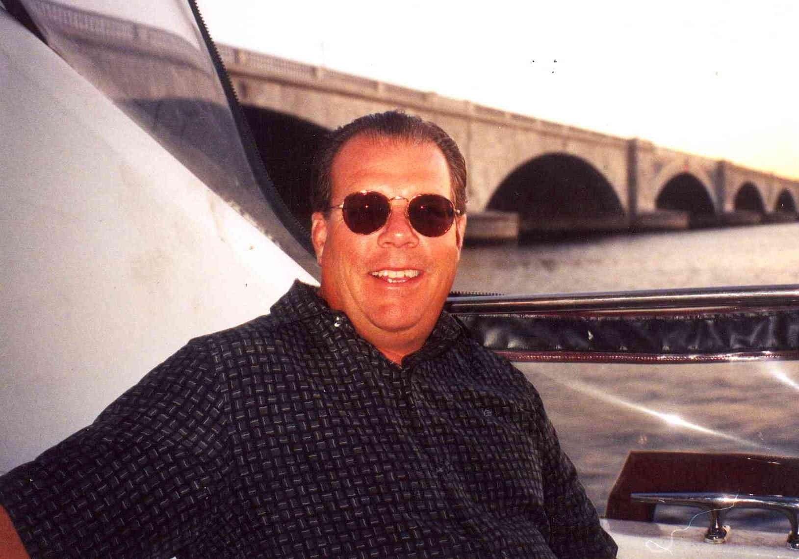 Mr. David L. Dickert Obituary - East Ridge, TN