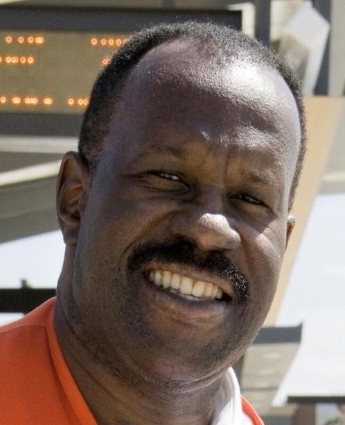 William Isom Obituary - Canoga Park, CA