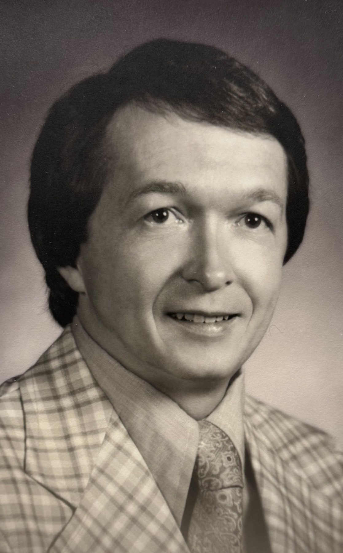 Roger Sonnichsen Obituary - Minneapolis, MN