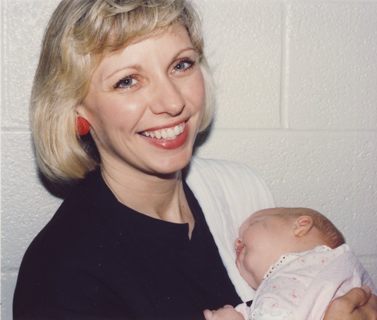 Diana Gibson's Instagram, Twitter & Facebook on IDCrawl