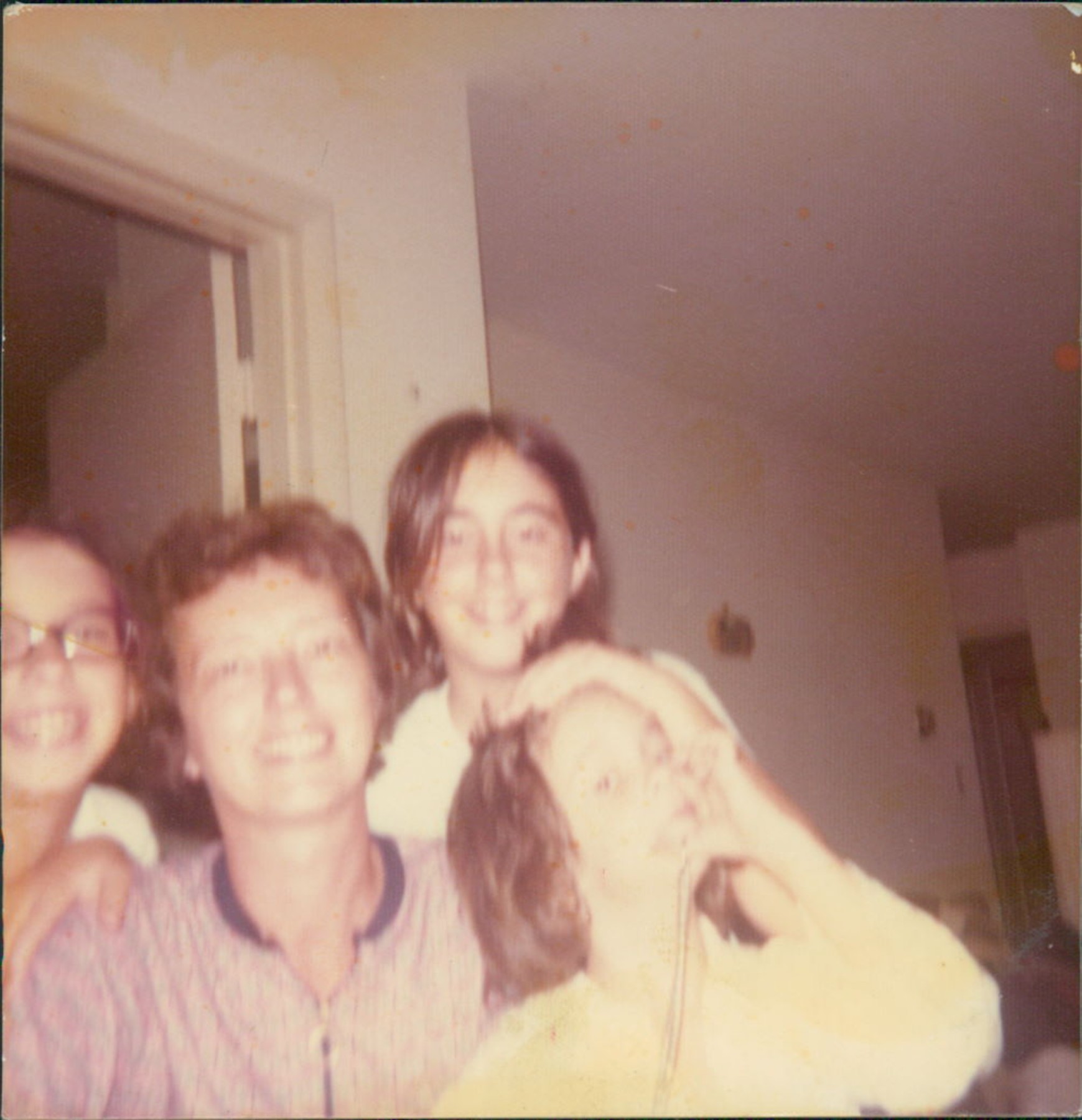 Carol Mcdonnell's Instagram, Twitter & Facebook on IDCrawl