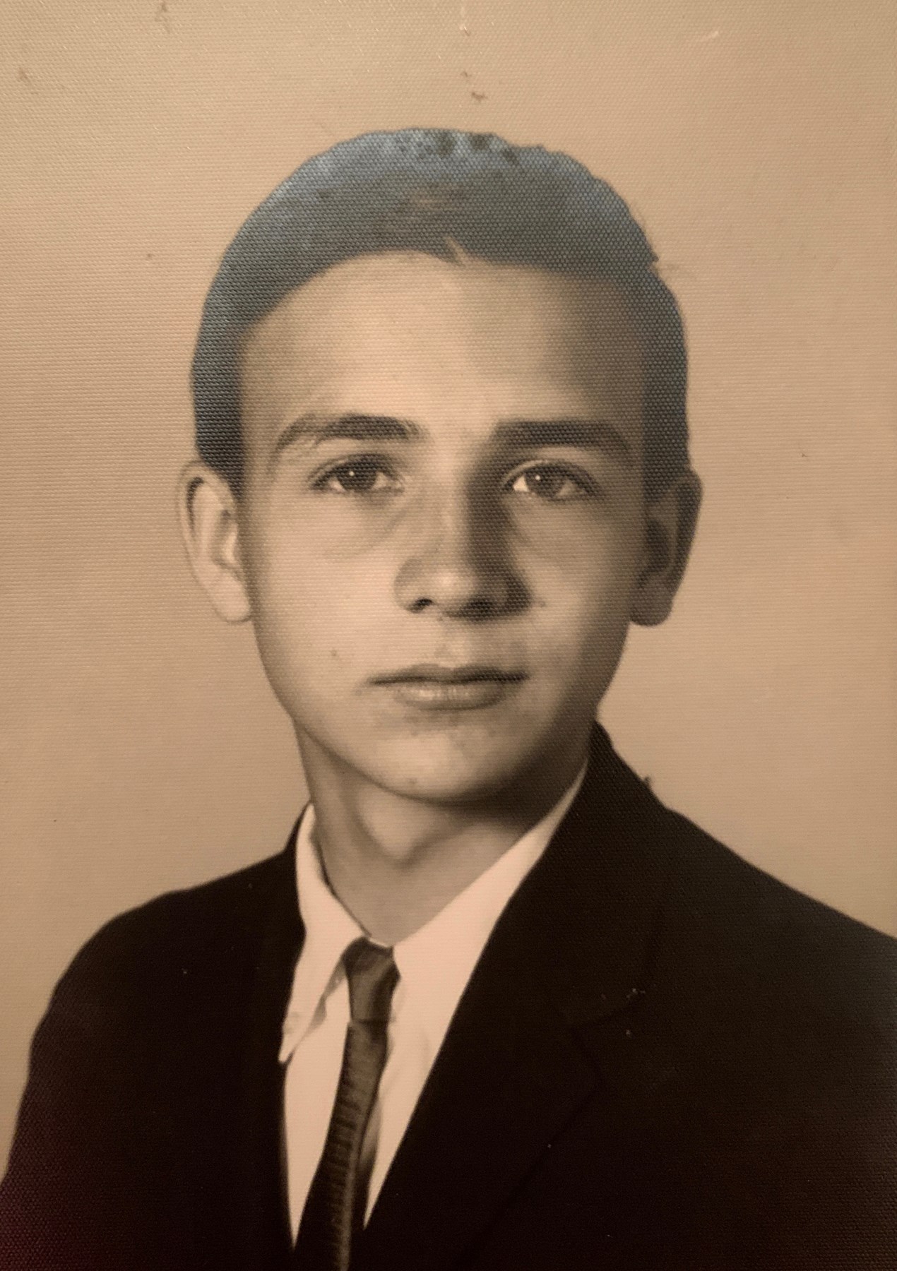 Oliver Hubbard's Instagram, Twitter & Facebook on IDCrawl