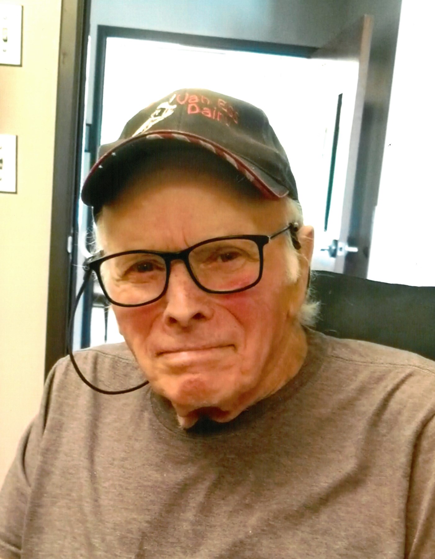 Douwe Van Es Obituary - Monroe, WA